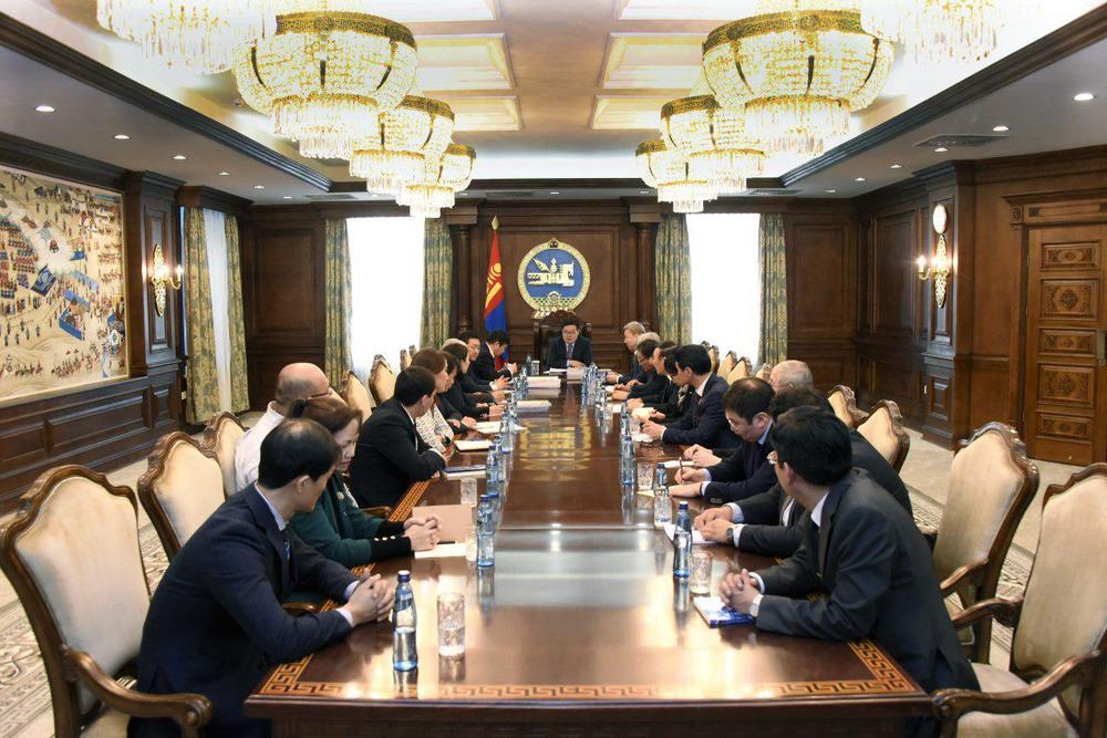 Г Занданшатар Үндсэн хуулийн өөрчлөлтийг хаврын чуулганаар хэлэлцэнэ