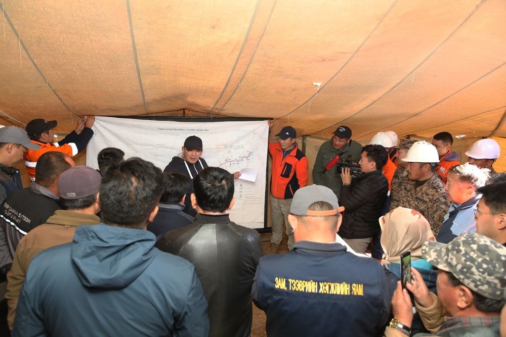 Тавантолгой Зүүнбаян чиглэлийн төмөр замын ажил улирал харгалзахгүй үргэлжилнэ