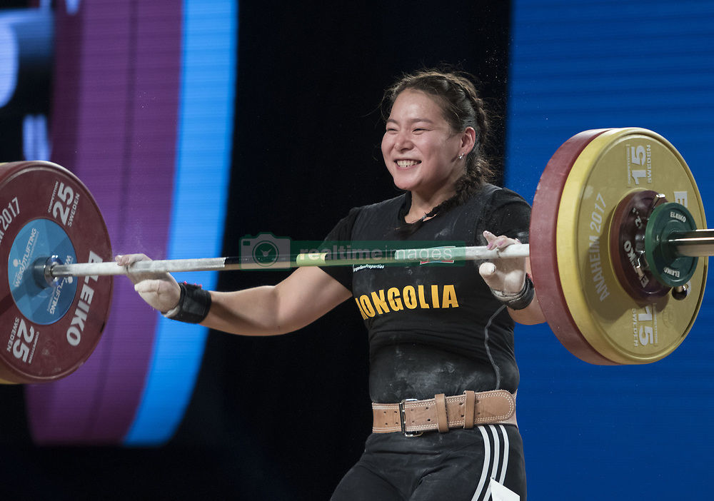 Хүндийг өргөгчид олимпийн эрхийн тэмцээнд оролцоно