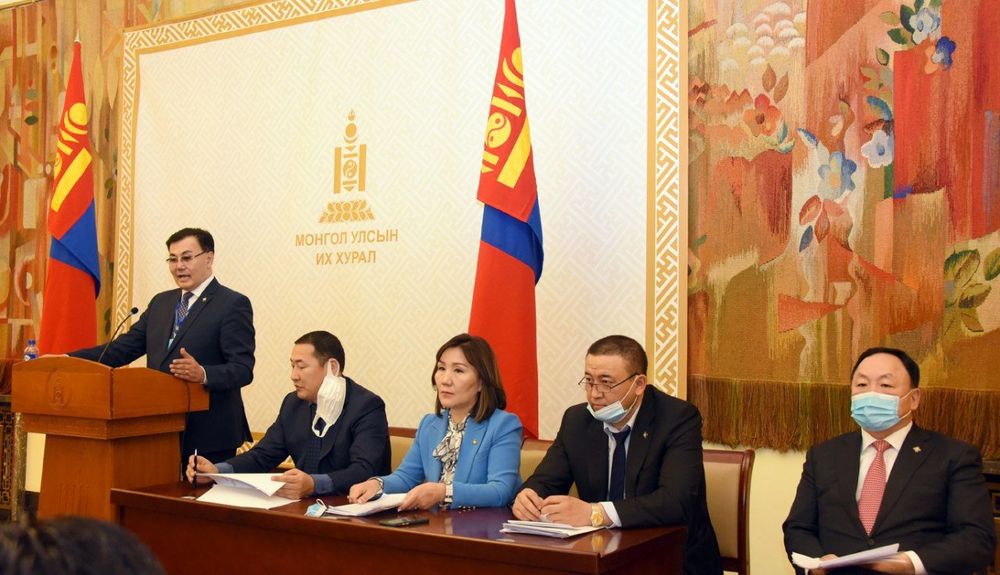 Цар тахлын үед санхүү эдийн засгийн тогтвортой байдлыг хангах арга хэмжээний талаар танилцууллаа