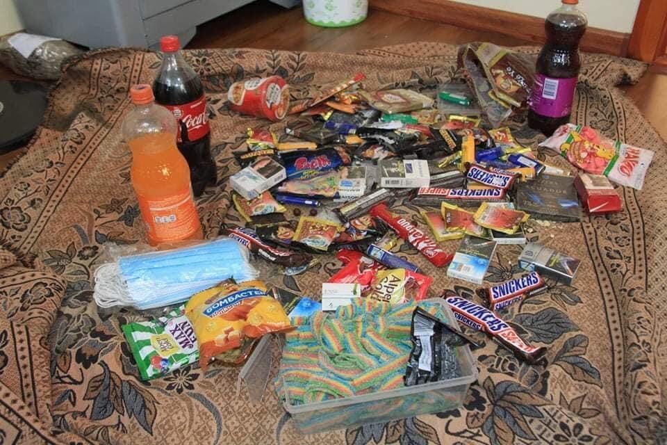 Хүнсний мухлагаас бэлэн мөнгө эд зүйл хулгайлсан этгээдүүдийг илрүүлэв