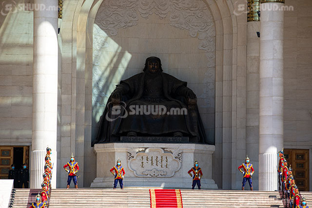 Төрийн бодлогоор Чингис хаан судлаачийг бэлтгэнэ