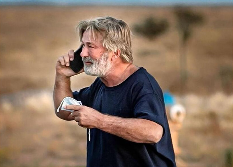 Зураг авалтын үеэр хүний амь санамсаргүй хөнөөсөн Болдуин шоронд хоригдож магадгүй