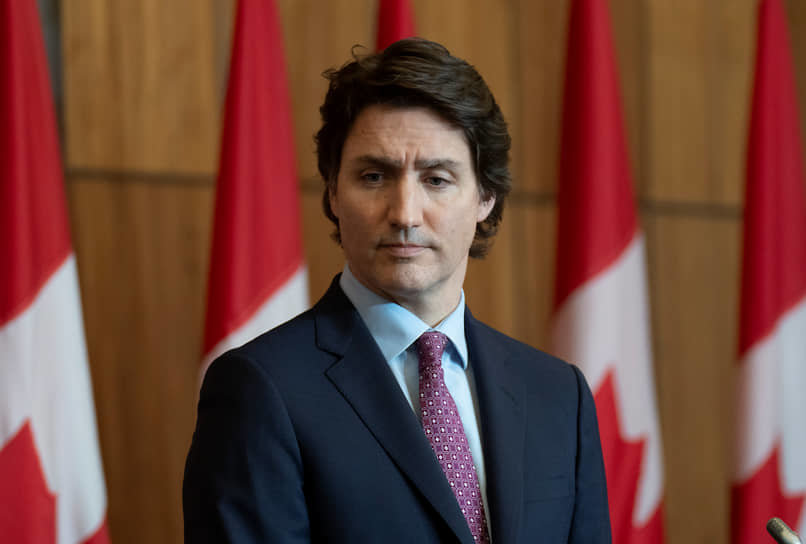 Трюдо Олон нийтийн санал асуулгатай холбоотойгоор Канад ОХУ ын эсрэг шинэ хориг тавихаар