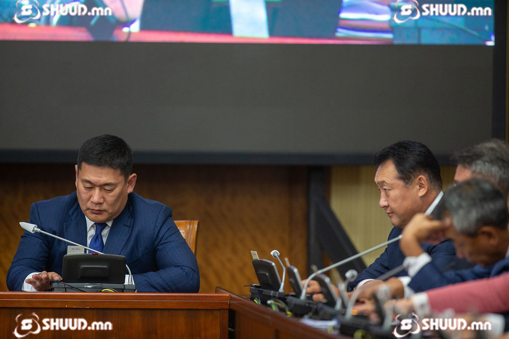 МАН ын бүлэг ногоон автобусны асуудлыг хэлэлцэнэ