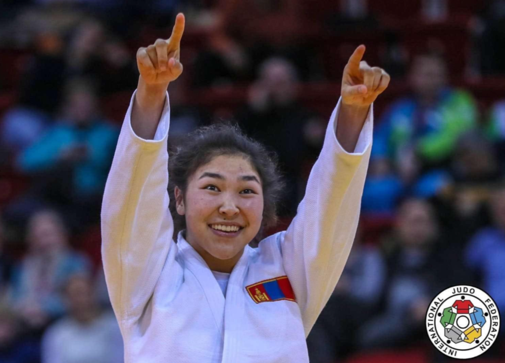 Л.Энхрийлэн жүдо бөхийн ДАШТ-ээс хүрэл медаль хүртлээ