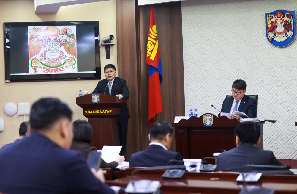 Х Нямбаатар Эрчим хүчний найдвартай хэрэглээг хангах зорилгоор хуулийн төслүүд боловсруулна