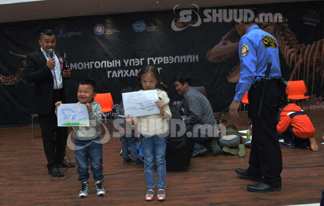 ”Монголын үлэг гүрвэлийн гайхамшиг” нээлтээ хийлээ