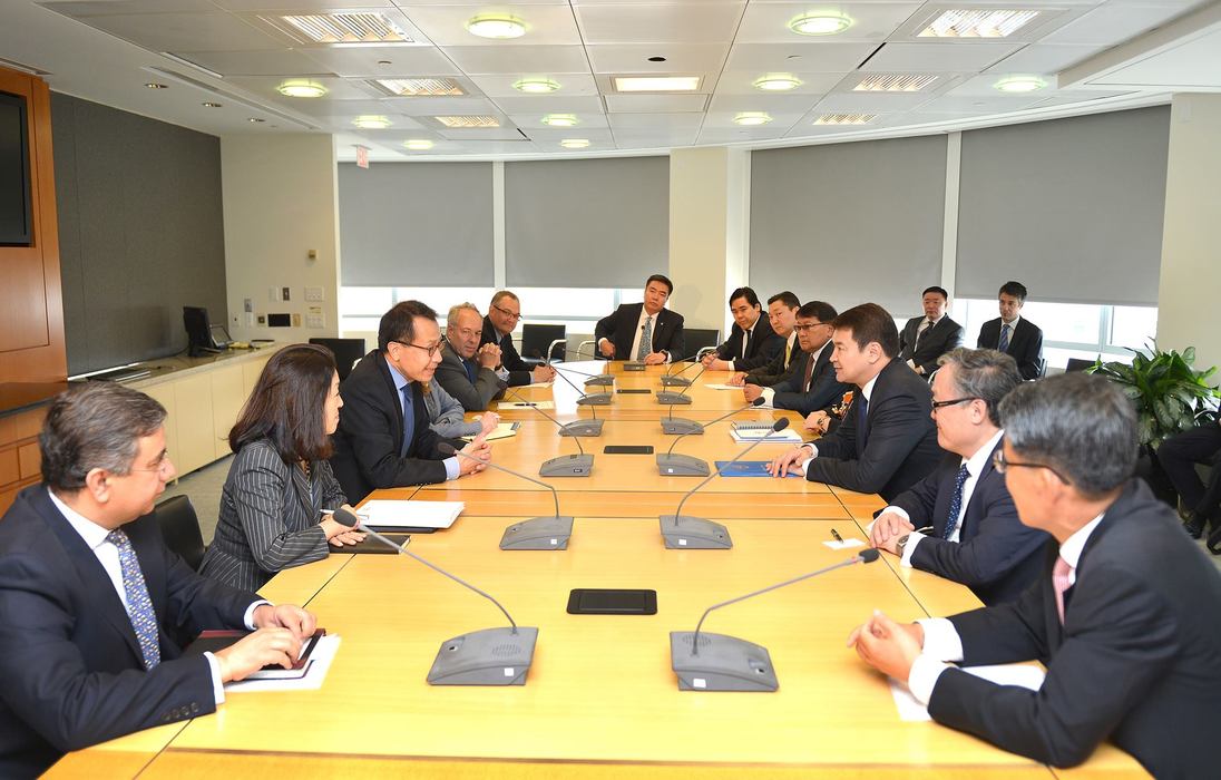 Олон улсын санхүүгийн корпорацийн дэд ерөнхийлөгчтэй уулзлаа