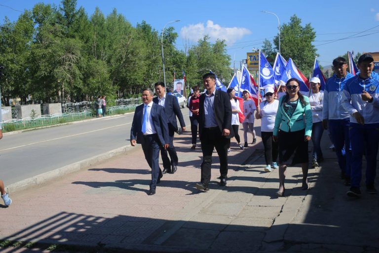 Д Доржпүрэв Баянчандмань сумын иргэдтэй уулзлаа
