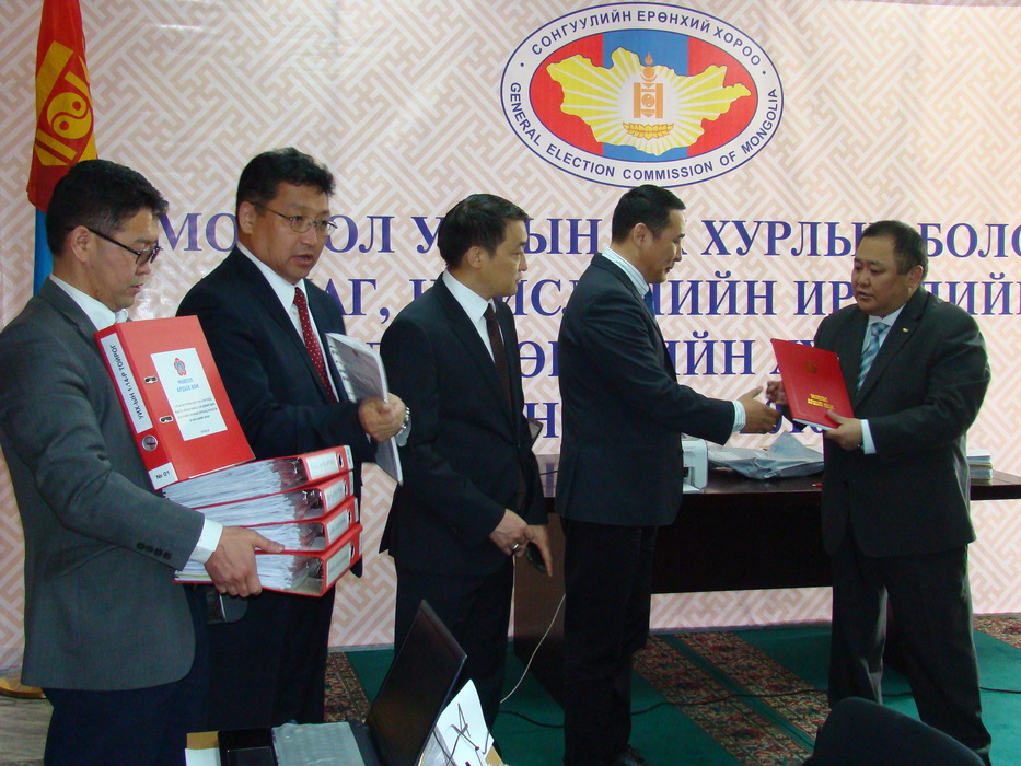 Нэр дэвшигчдийг бүртгэх эсэхийг энэ долоо хоногт шийднэ