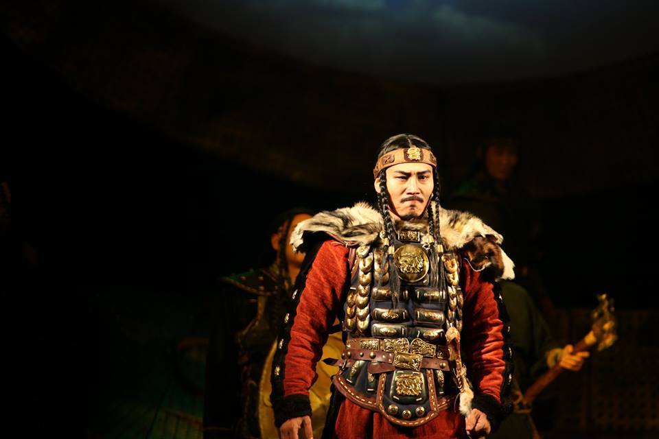 “Тэнгэрийн хүү” түүхэн жүжгийг тоглоно