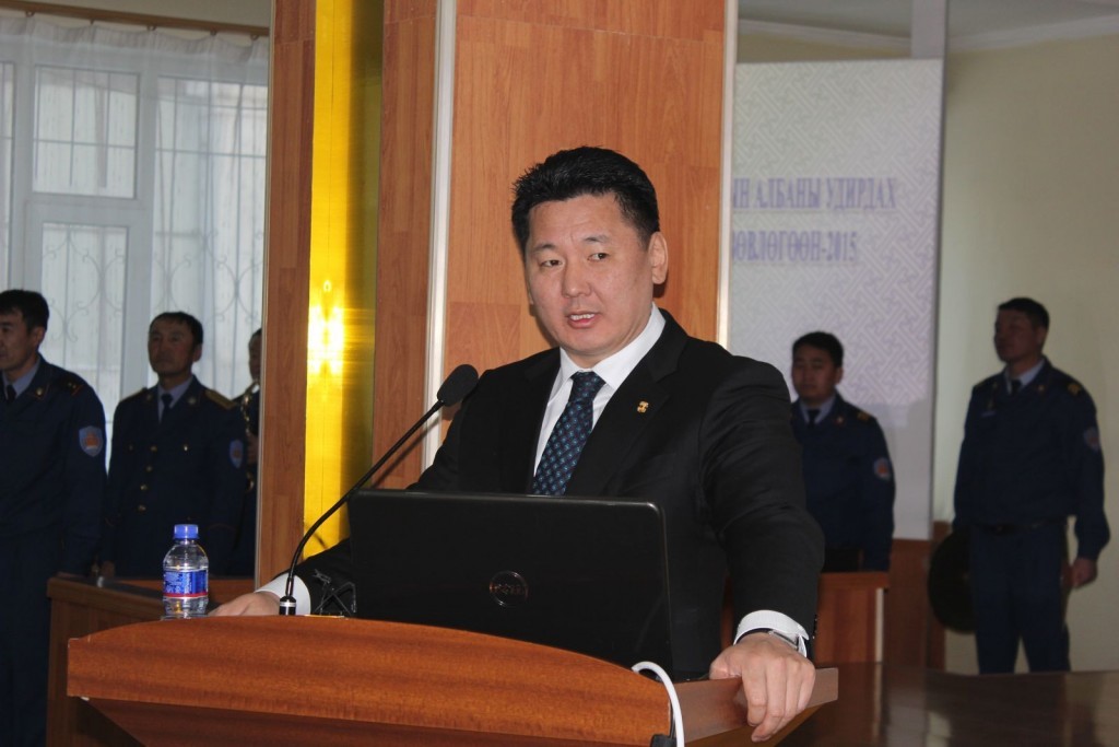 Шадар сайд У Хүрэлсүх мэдээлэл хийнэ